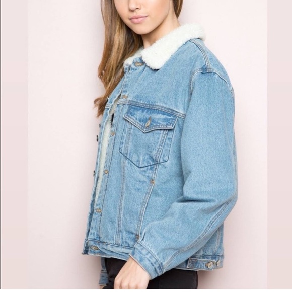 Brandy Melville | Jackets & Coats | Brandy Melville Shaine Sherpa Lined ...